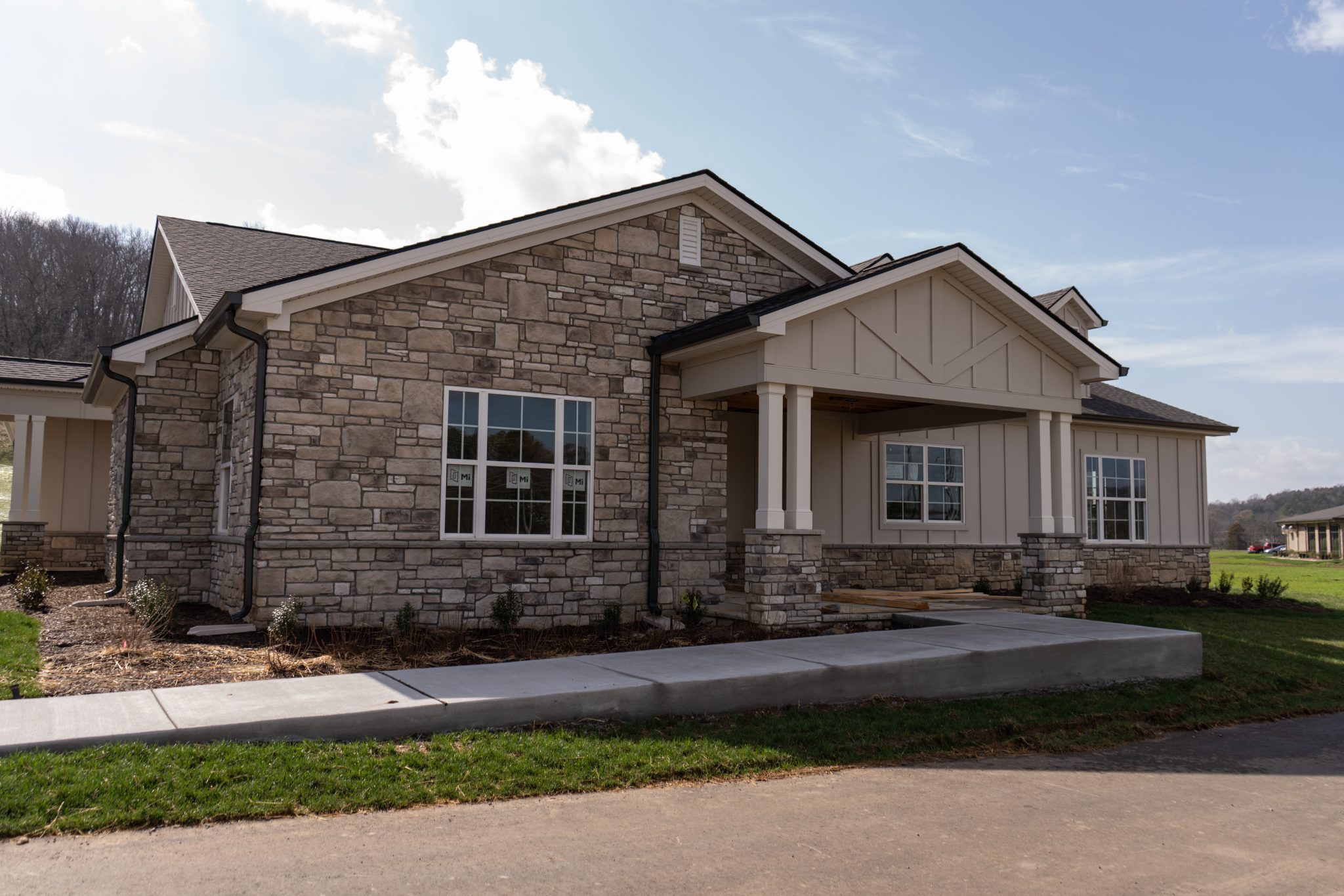 Students Move Into Residence - Brightstone